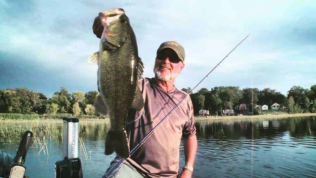 Northern Bass Fishing - Largemouth Vs Smallmouth